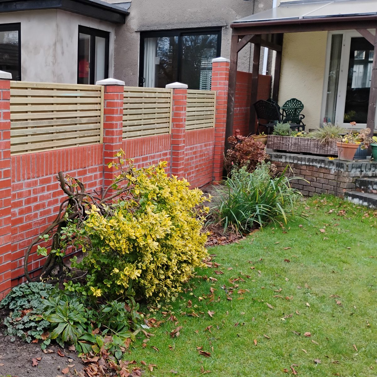 Venetian Double sided fence panels | Hit and Miss | Slatted Fence